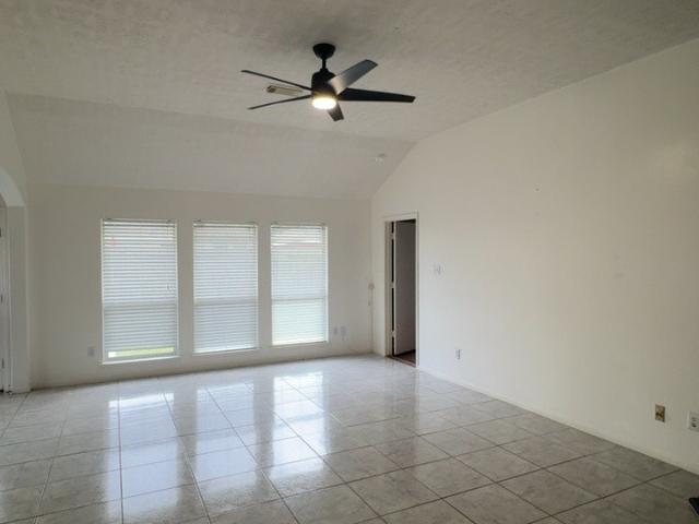 10310 Mills Run Dr, Houston, TX 77070 | MLS #8275