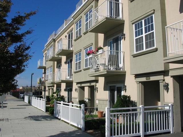 10310 Rockaway Beach Blvd Unit 1A, Queens, NY 11694