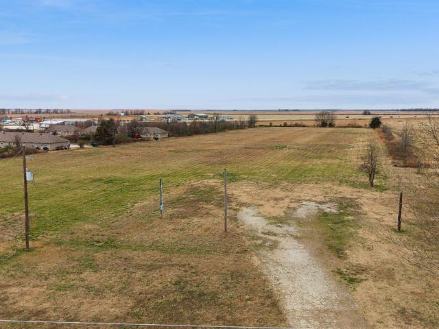 10311 Highway 63 B