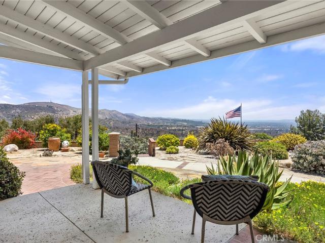 10311 Ladera Senda