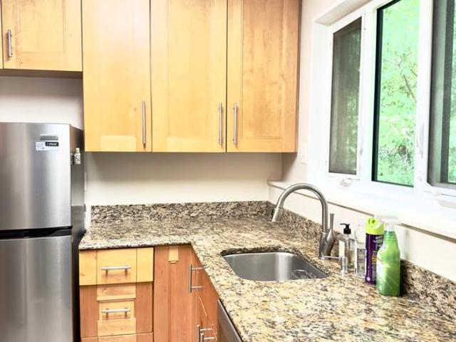 10311 Montrose Avenue # 202