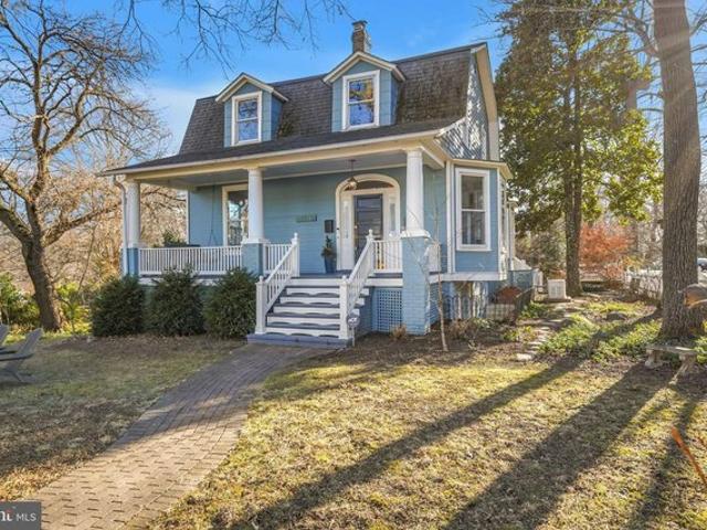 10312 Kensington Pkwy, Kensington, MD 20895