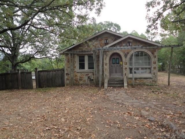 10312 Mac Arthur Dr, North Little Rock, AR 72118