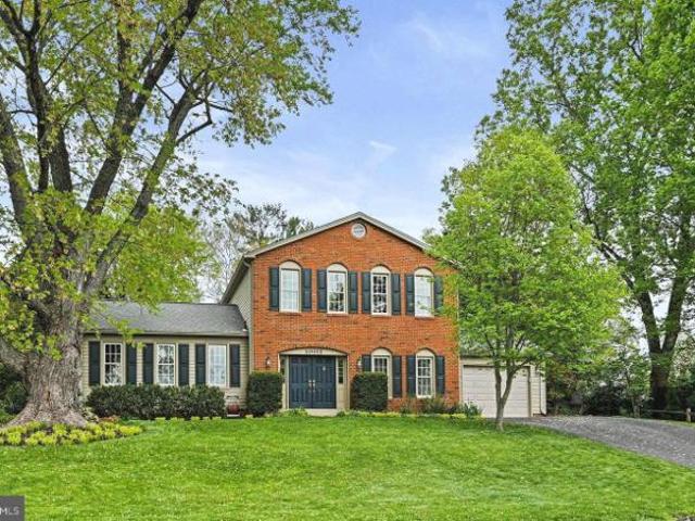 10312 Mountington Ct, Vienna, VA 22182