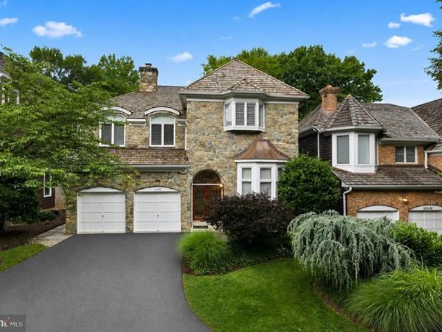 10314 Thornbush Ln, Bethesda, MD 20814