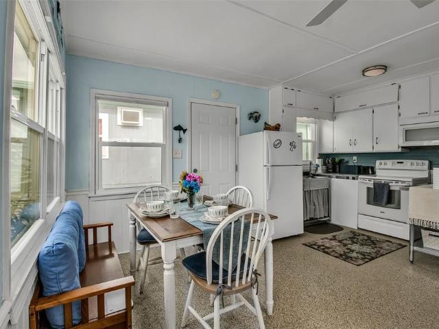10315 Cortez Rd W, Unit 123, Bradenton, FL 34210 | MLS #A4678