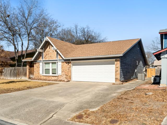 10315 Country Green, San Antonio, TX 78240 | MLS #1941 | Compass