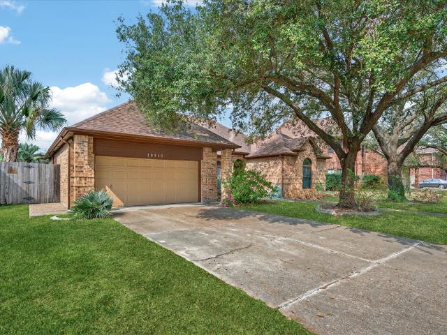 10315 Hedge Way Drive