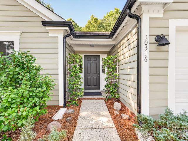 10316 Bon Meade Lane