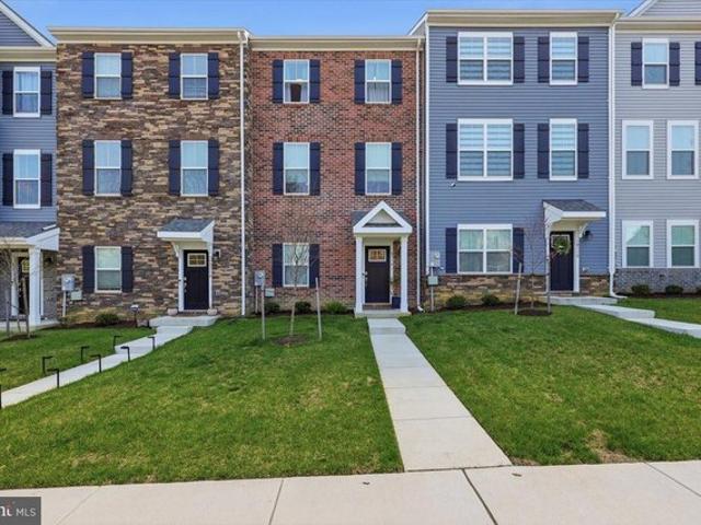 10316 Serenade Ct, Clinton, MD 20735