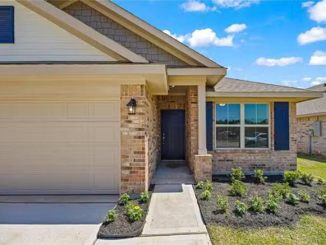 10318 Prairie Dunes Ln, Cleveland, TX 77327