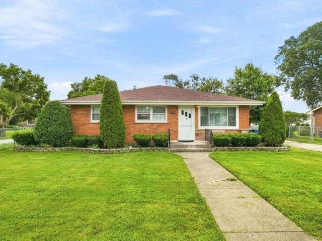10319 S 82nd Ave, Palos Hills, IL 60465