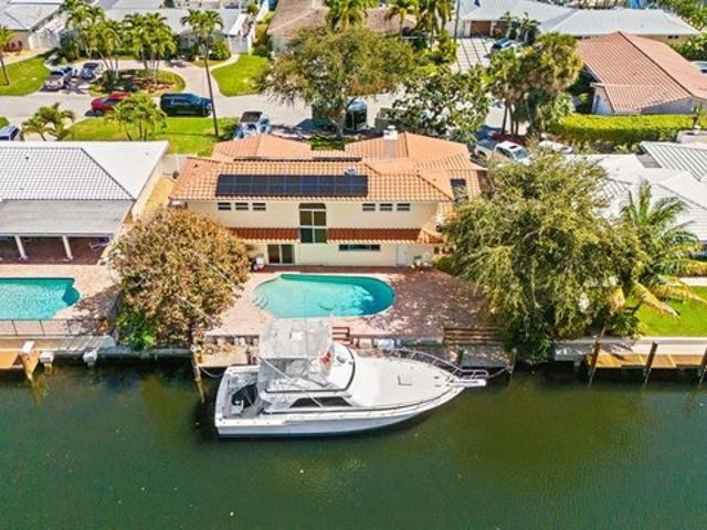 1031 NE 27th Ave, Pompano Beach, FL 33062