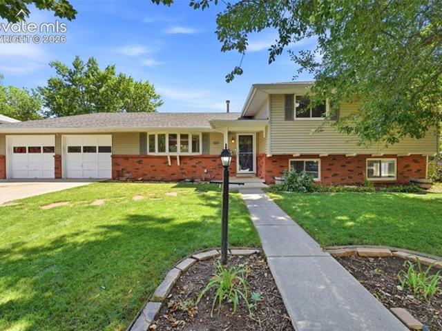 1031 Adams Dr, Colorado Springs, CO 80904