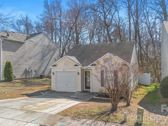 1031 Allegiance Dr, Charlotte, NC 28217 | MLS #4349