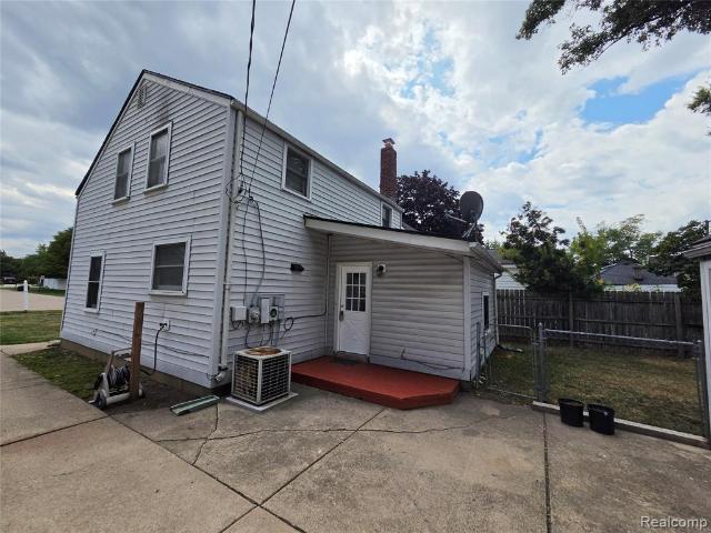 1031 Arthur Drive