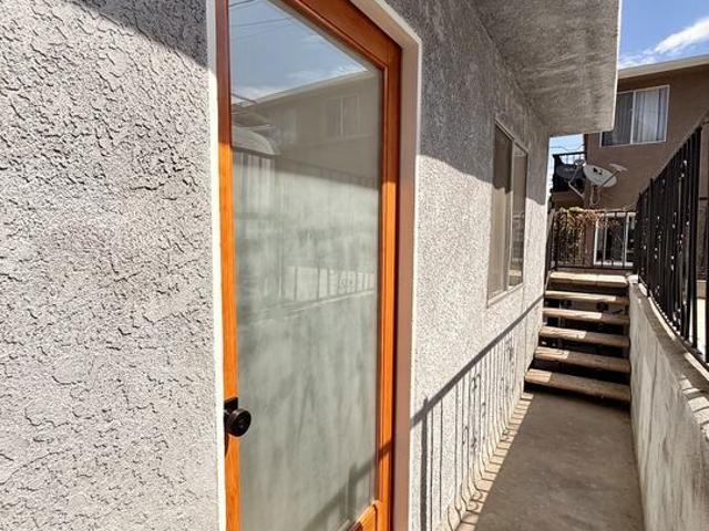 1031 Coronado Terrace