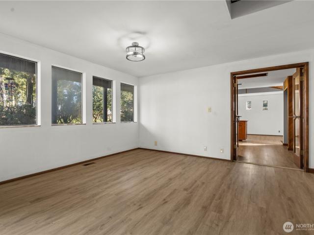 1031 E Manzanita Dr, Union, WA 98592 | MLS #2485