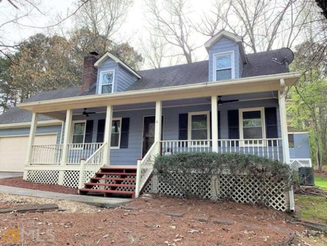 1031 Echo Valley Ct, Loganville, GA 30052