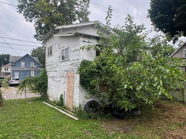 1031 Edgewater Avenue
