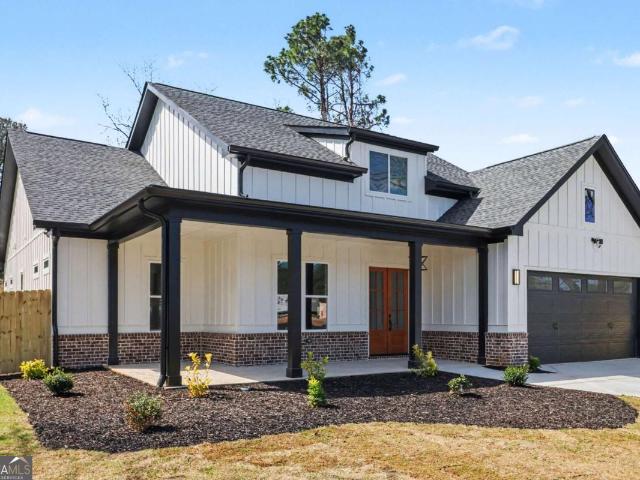 1031 Grayson Highway