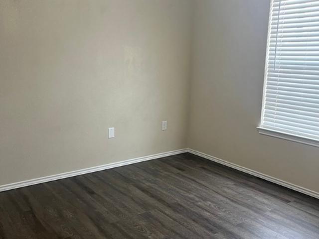 1031 Helen Dr, Unit B