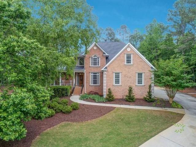 1031 Laurel Ridge Dr, McDonough, GA 30252