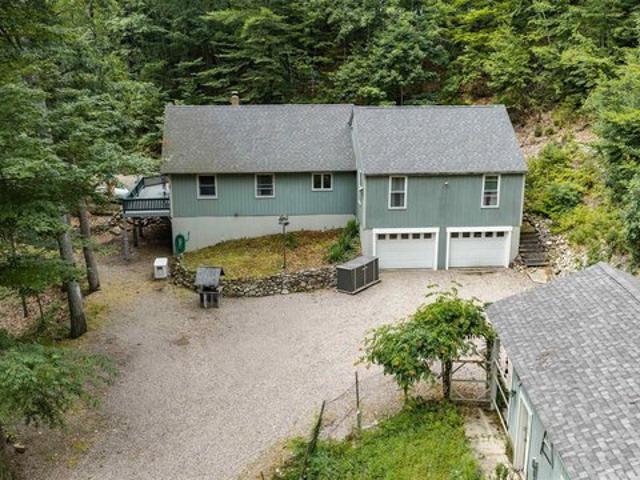 1031 Lord Rd, Wakefield, NH 03872