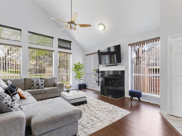 1031 Park Ave, Carrollton, TX 75006 | MLS #21214 | Compass