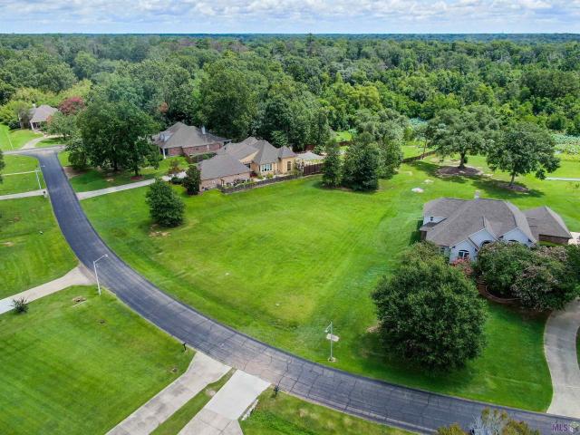 1031 Pompey Dr, Baton Rouge, LA 70816 | Compass