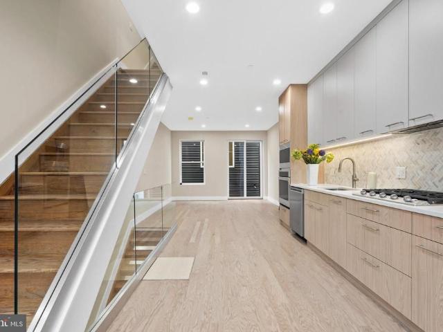 1031 s fairhill street, philadelphia, us, pa