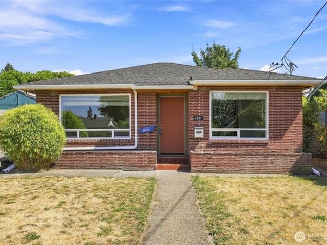 1031 S Howard St, Tacoma, WA 98465