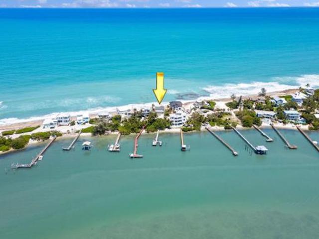 1031 SE MacArthur Blvd, Stuart, FL 34996