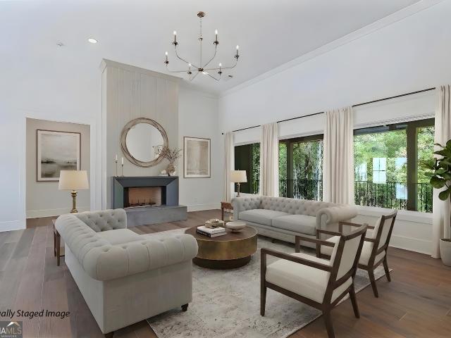 1031 Shadow Creek Way