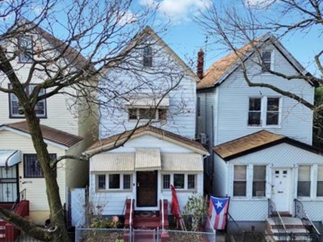 1031 th St, Ozone Park, NY 11417