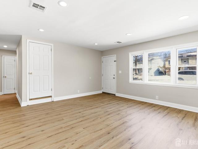 1031 Woodruff Street