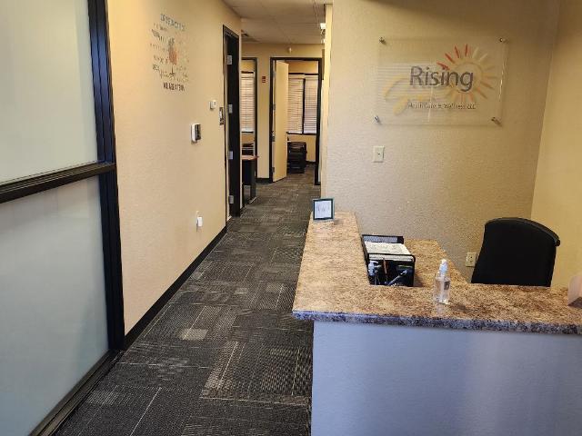 10320 w mcdowell road # a1004