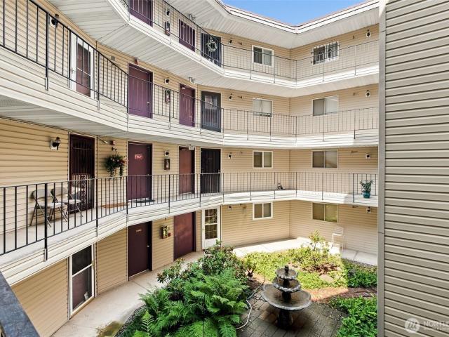 10321 E Main Avenue # 202