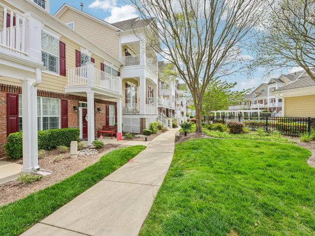 10321 Sablewood Dr, Unit 113, Raleigh, NC 27617 | MLS #10158 | Compass