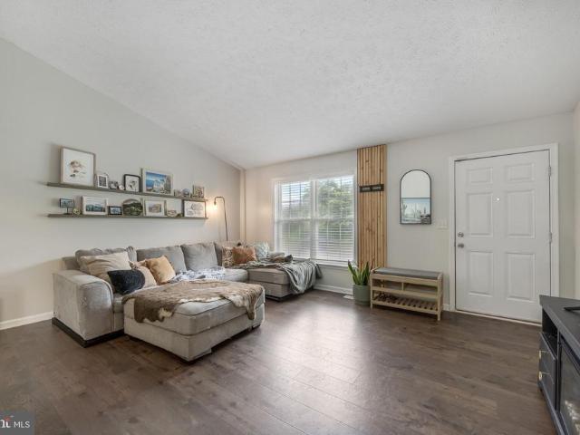 10322 Wisteria Drive