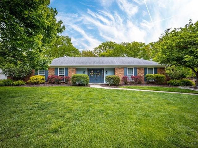 10322 Lochcrest Dr, Springfield Township, OH 45231