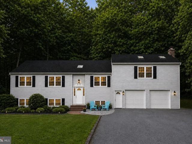 10322 Old Liberty Rd, Frederick, MD 21701