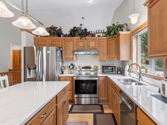 10327 th Street W