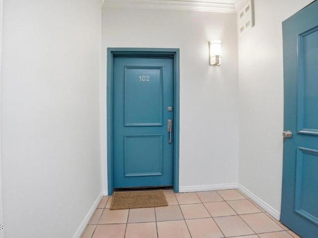 10327 Missouri Ave, Unit 102, Los Angeles, CA 90025 | MLS #P1 26932