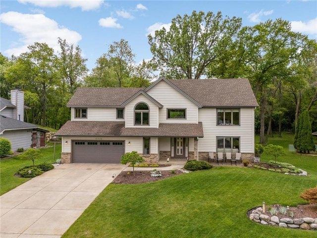 10324 th St W, Lakeville, MN 55044