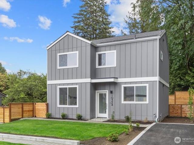 10324 Ashworth Ave N, Seattle, WA 98133