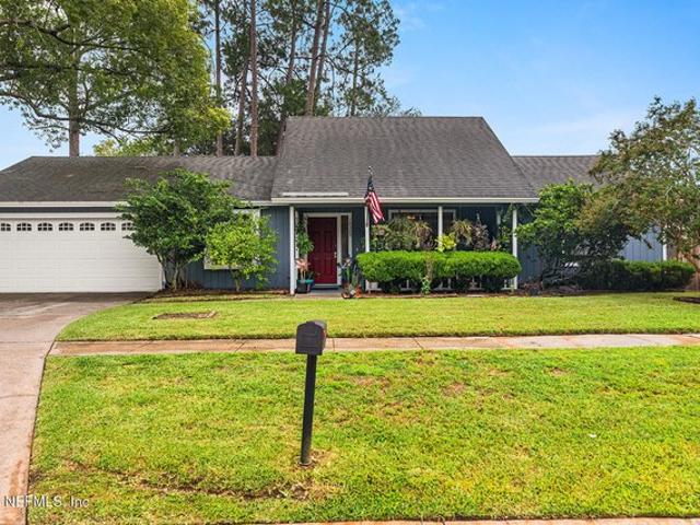 10325 Walnut Bnd N, Jacksonville, FL 32257