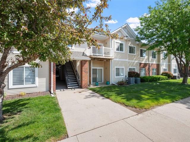 10325 Essex Dr Unit 11, Johnston, IA 50131