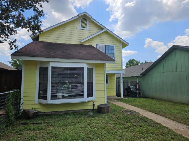 10328 New Bedford Dr, Dallas, TX 75217 | MLS #21202 | Compass