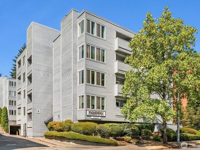 10329 Meridian Ave N Unit 202, Seattle, WA 98133